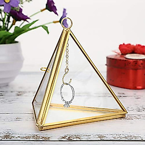 Hipiwe Jewelry Ring Display Holder - Glass Ring Holder Geometric Glass Ring Jewelry Box Wedding Ring Bearer Gift Box Hanging Prism Ring Stand Proposal Ring Display Case (Triangular pyramid)