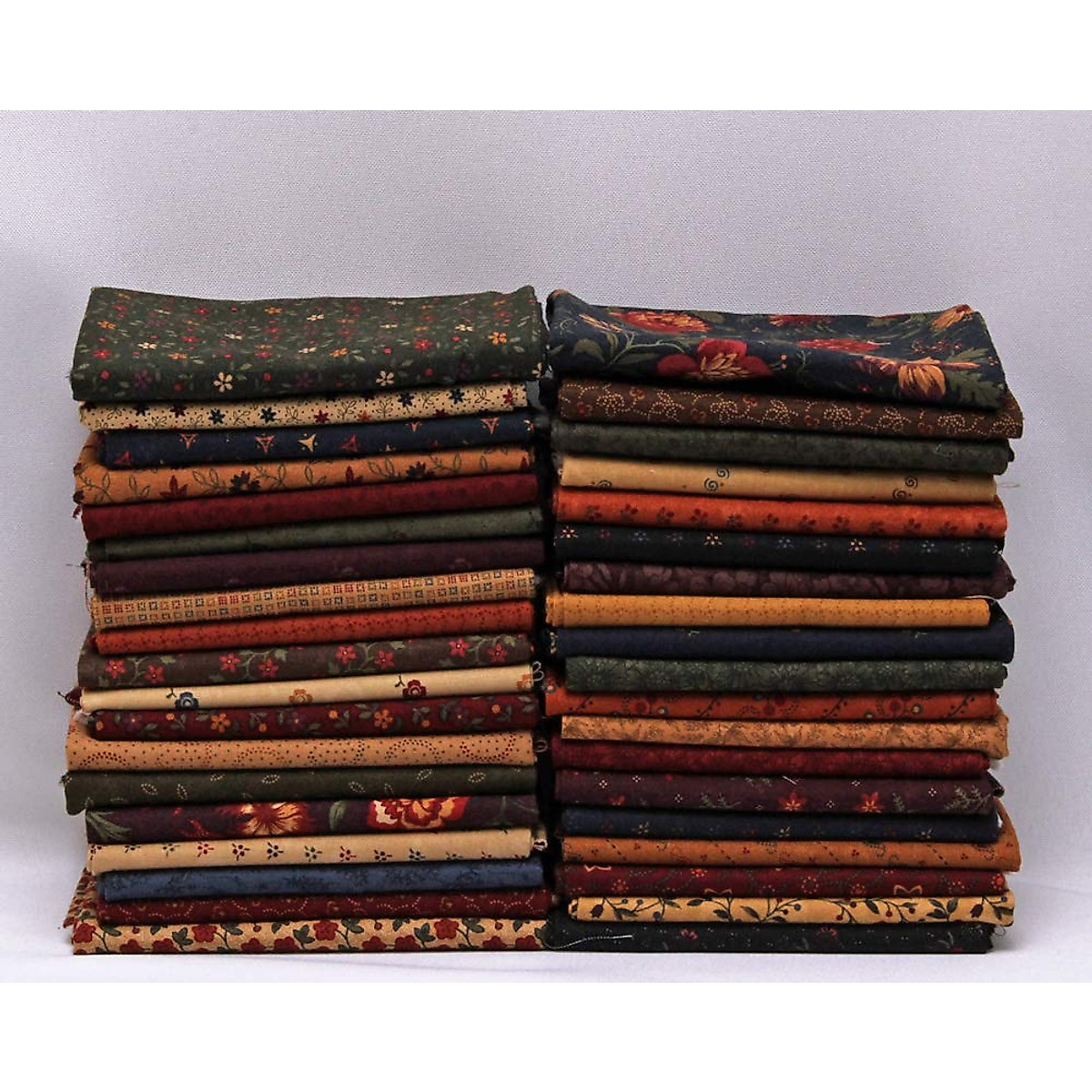 Fields 10 Fat Quarters - Kansas Troubles by Moda Fat Quarter Bundle Calico Floral Flowers Classic Reproduction Style Quality Quilters Assorted Cotton Fabrics M22805b