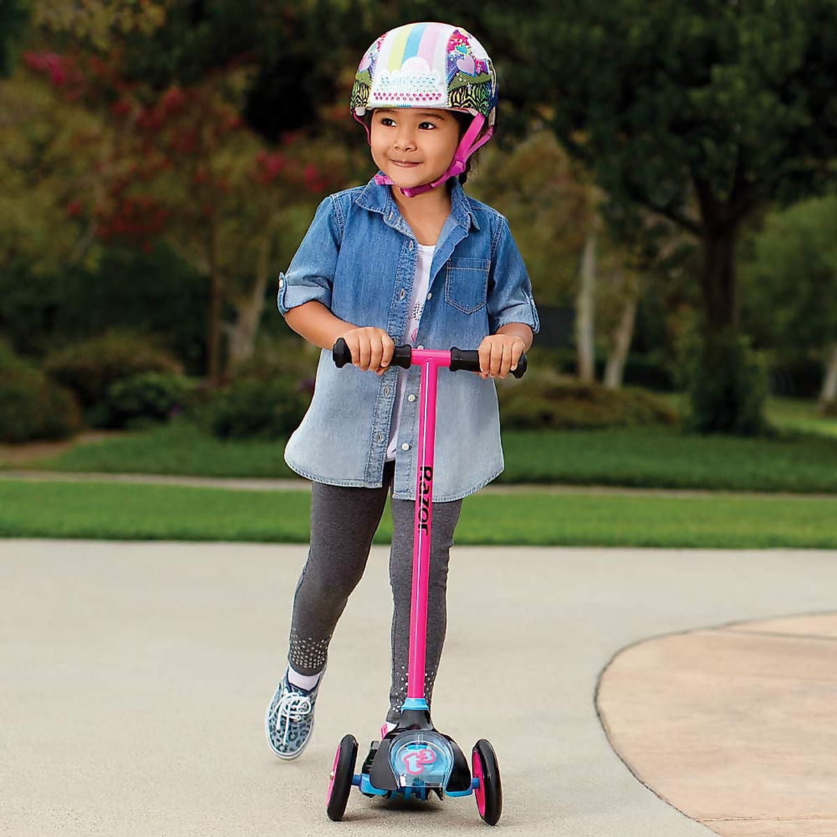 Razor Jr. T3 Kick Scooter for Kids Ages 3+ - Lightweight, Advanced Tilt-to-Turn Technology, For Riders up to 48 lbs