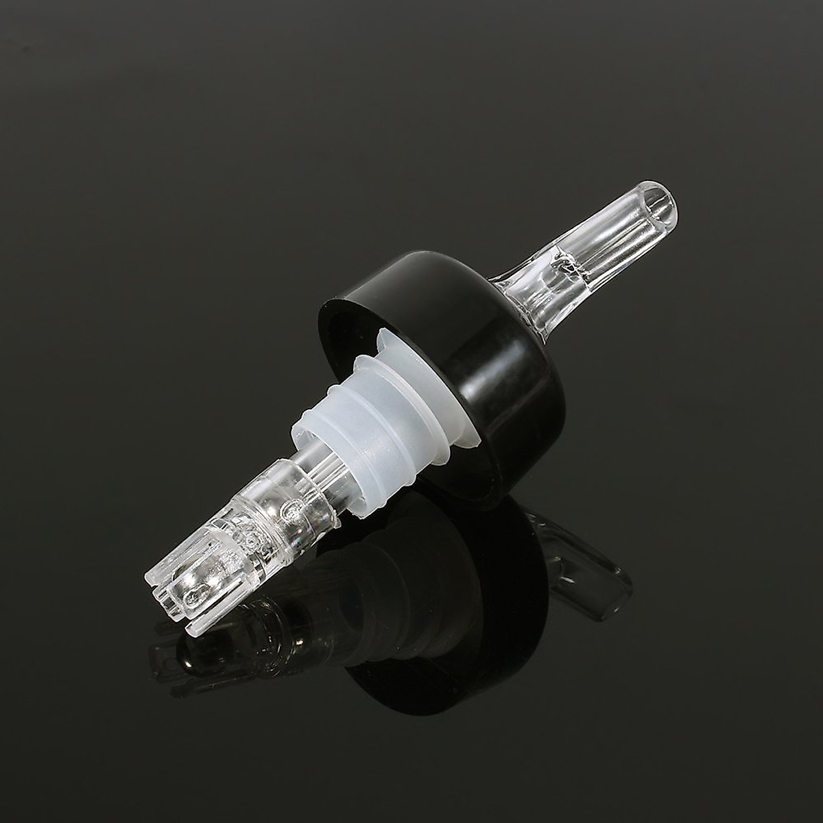 Measure Liquor Pourer, 1 OZ Plastic Measured Liquor Pourer Auto Measuring Shot Chamber Pourer Pour Spout Stopper for Liquor Wine (Transparent, pack of 12)