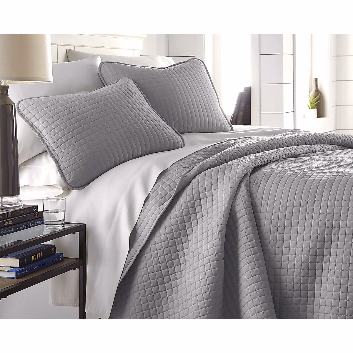 Southshore Fine Living, Inc. Oversized King Quilt Bedding Set, Soft Brushed Microfiber Bedspread, Pet Hair Resistant Bedding, California/King Quilt Coverlet Set with 2 Shams, Steel Grey