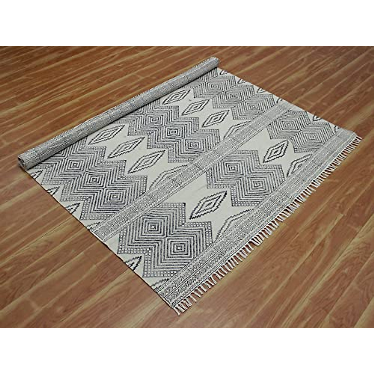Casavani Hand Block Printed Cotton Dhurrie Geometric Gray & Beige Tassel Rug Easy Care Washable Rugs for Doormat Entryway Living Room Bedroom Hallway Balcony 2.6x10 Feet Runner
