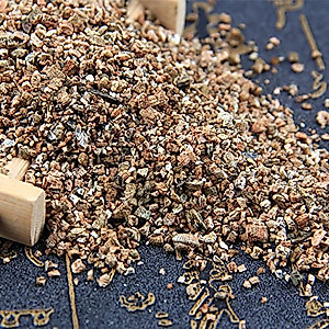 Organic Vermiculite 1 qt by Doter, Increases Water and Nutrient Retention and Aerates The Soil, Perfect for Root Cuttings, Seed Germination, Arranging Flowers, and Bedding for Invertebrates