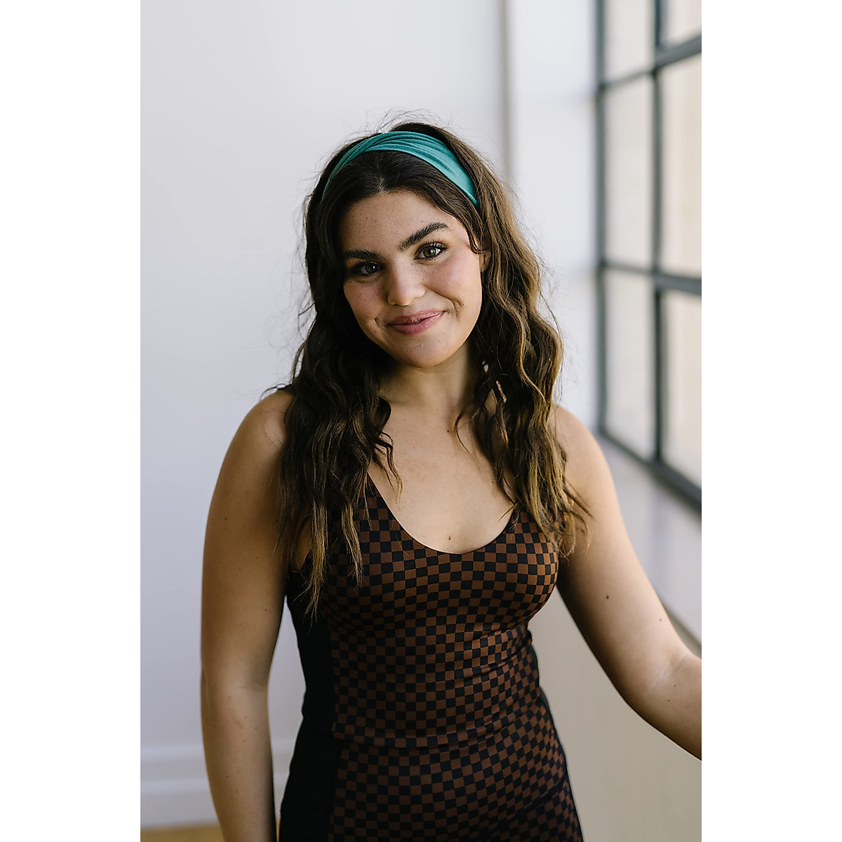 Maven Thread Checkered, Workout Headbands for Women, Wide Headbands, Sports Running Headband for Exercise, Gym hairband Athletic Workouts and Yoga 4" Thick Non Slip Sweatbands for Women 2Pack