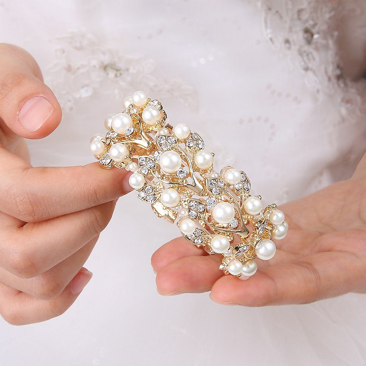 EVER FAITH Gold-Tone Crystal Cream Simulated Pearl 1920's Style Leaf Stretch Bracelet Clear