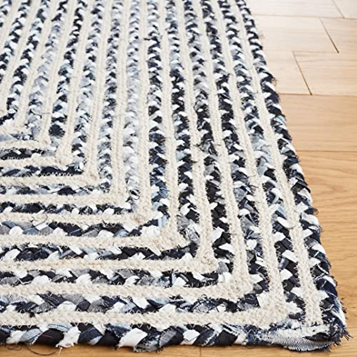 Safavieh Braided Collection 3' x 5' Black/Navy BRD260N Handmade Farmhouse Cotton Area Rug