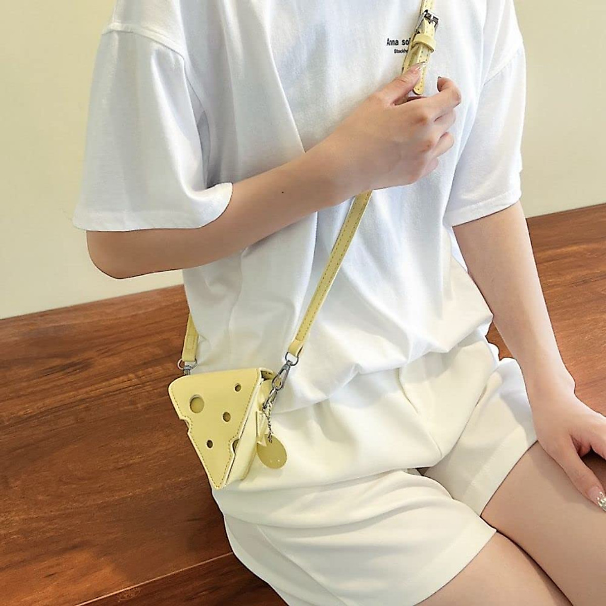 PU Coins Bag Handbag Exquisite Cheese Shape Purses Triangle Lipstick Headphone Small Crossbody Bags Yellow