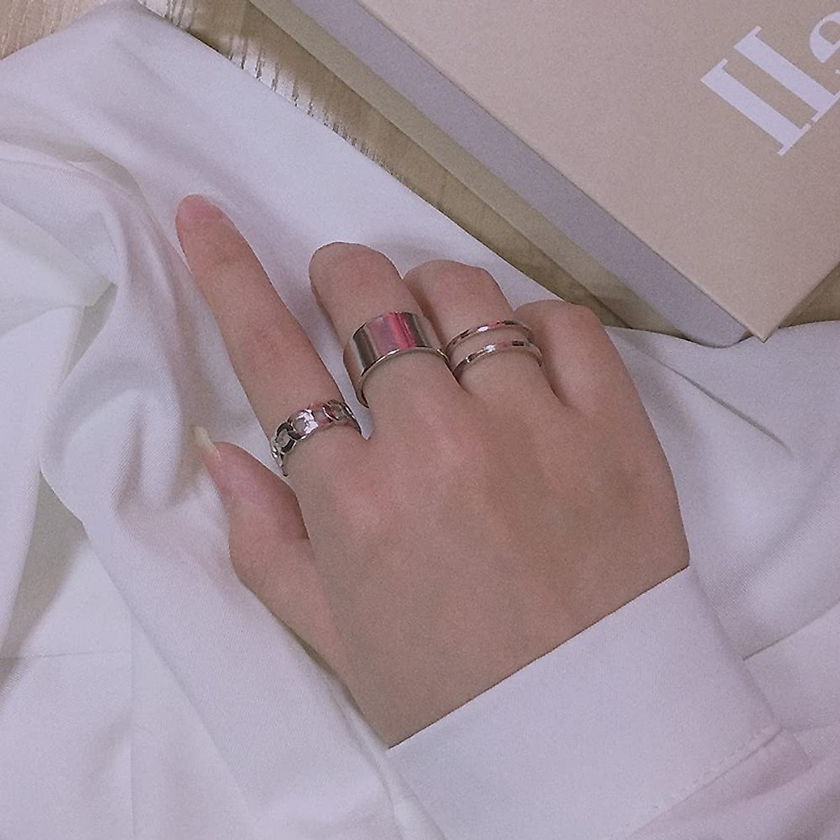 HUJUON 10-17Pcs Gothic Punk Rings Set,Vintage Chain Finger Rings Adjustable Alloy Biker Obsidian Chain Open Rings Knuckle Stackable Midi Ring Joint for Women (10pcs)