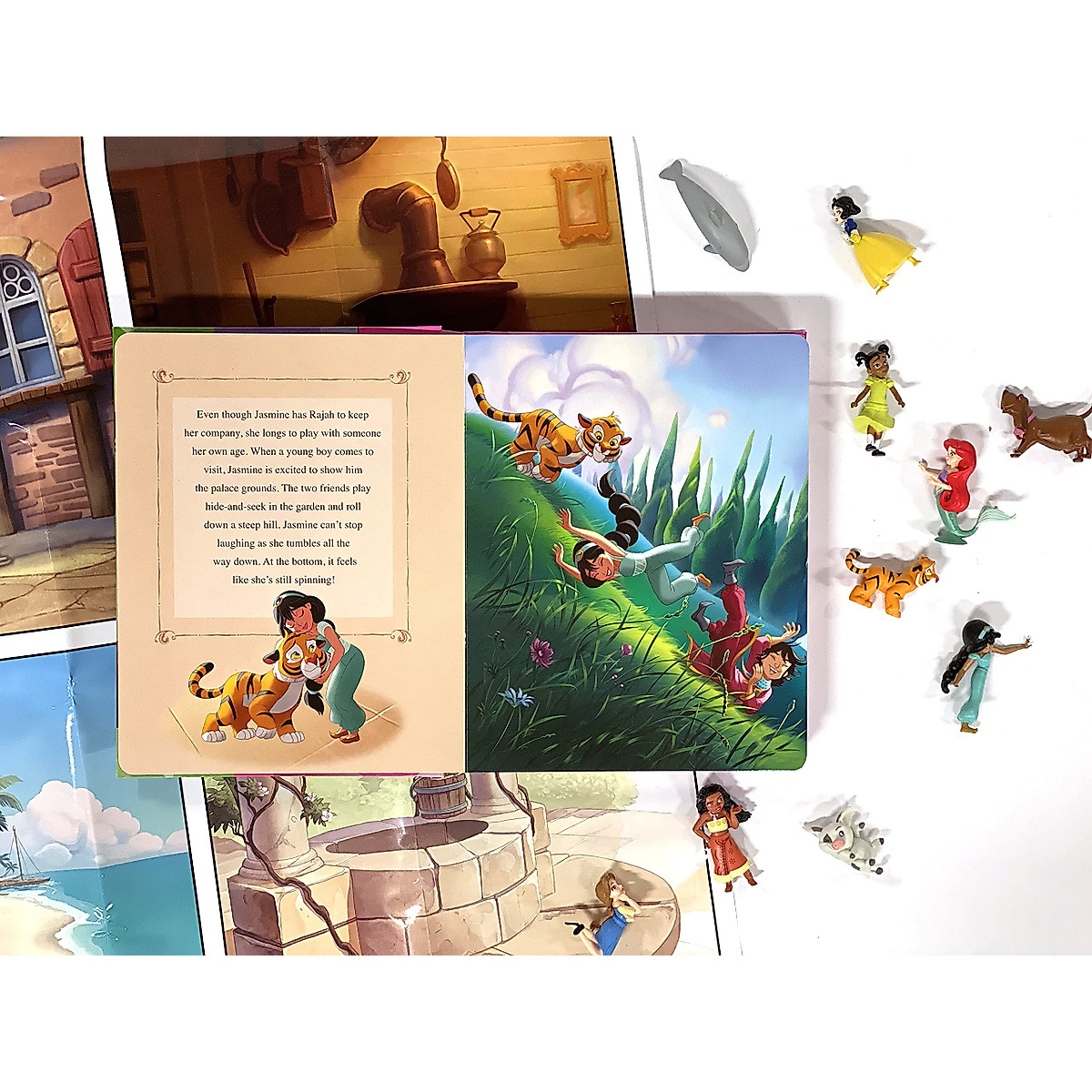 Disney Princess Beginnings My Busy Books - Storybook, 10 figurines, playmat