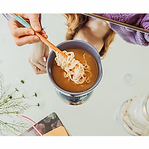 Silver Buffalo Disney The Little Mermaid Ariel 20-Ounce Ceramic Ramen Bowl and Chopstick Set