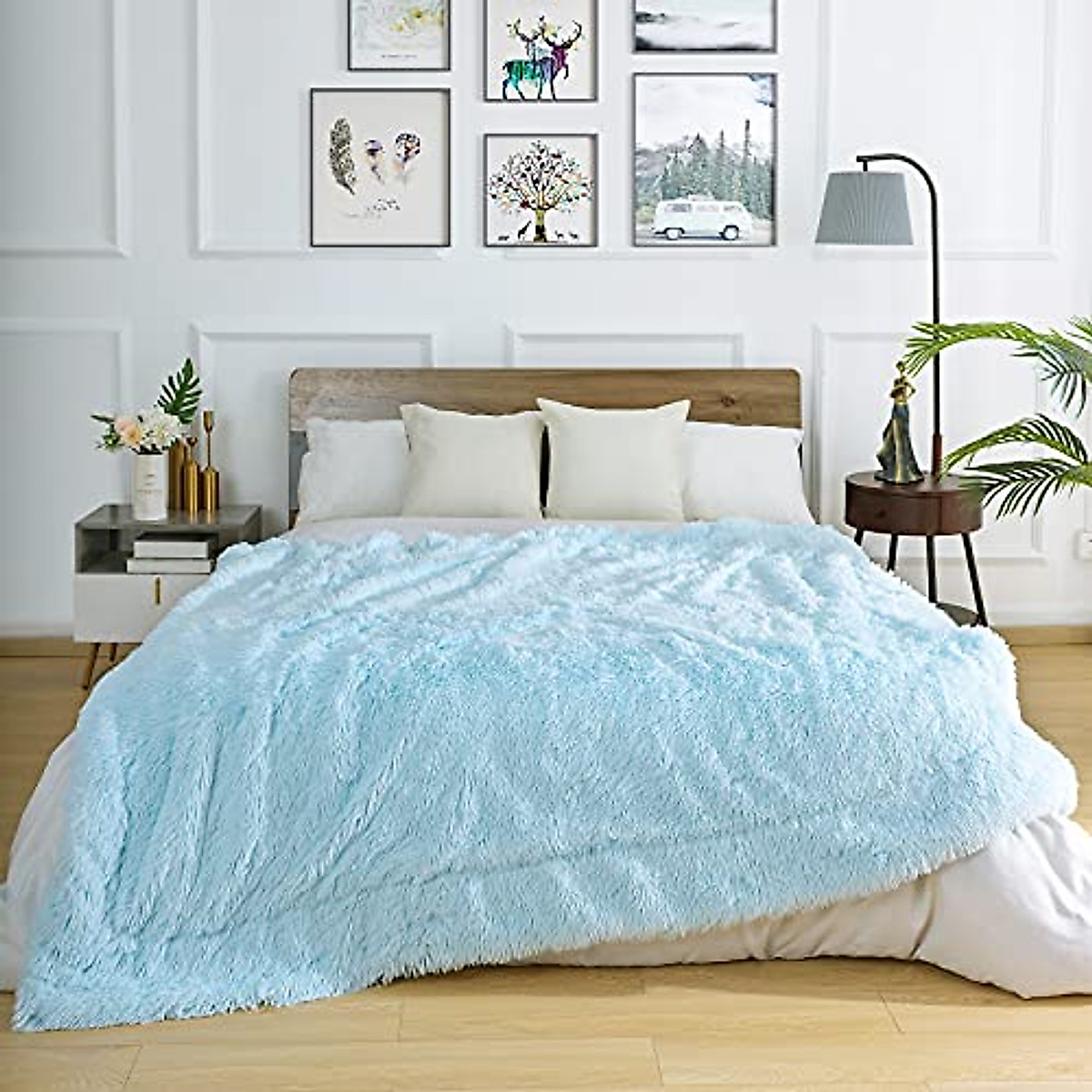 Wellber Super Soft Shaggy Longfur Faux Fur Blanket, Solid Reversible Lightweight Fuzzy Throw Blanket, Washable Warm Furry Throw Blanket for Couch Sofa Chair Home Decor, 50"x60" Ice Blue