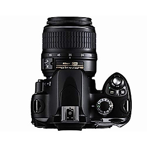 Nikon D40 6.1MP Digital SLR Camera Kit with 18-55mm f/3.5-5.6G ED II Auto Focus-S DX Zoom-Nikkor Lens