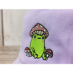 Enodtter Embroidered Frog with Mushroom Bucket Hat for Women Girl Men Kids, Light Purple Embroidery Beach Hat Outdoor Summer Travel Fisherman Cap