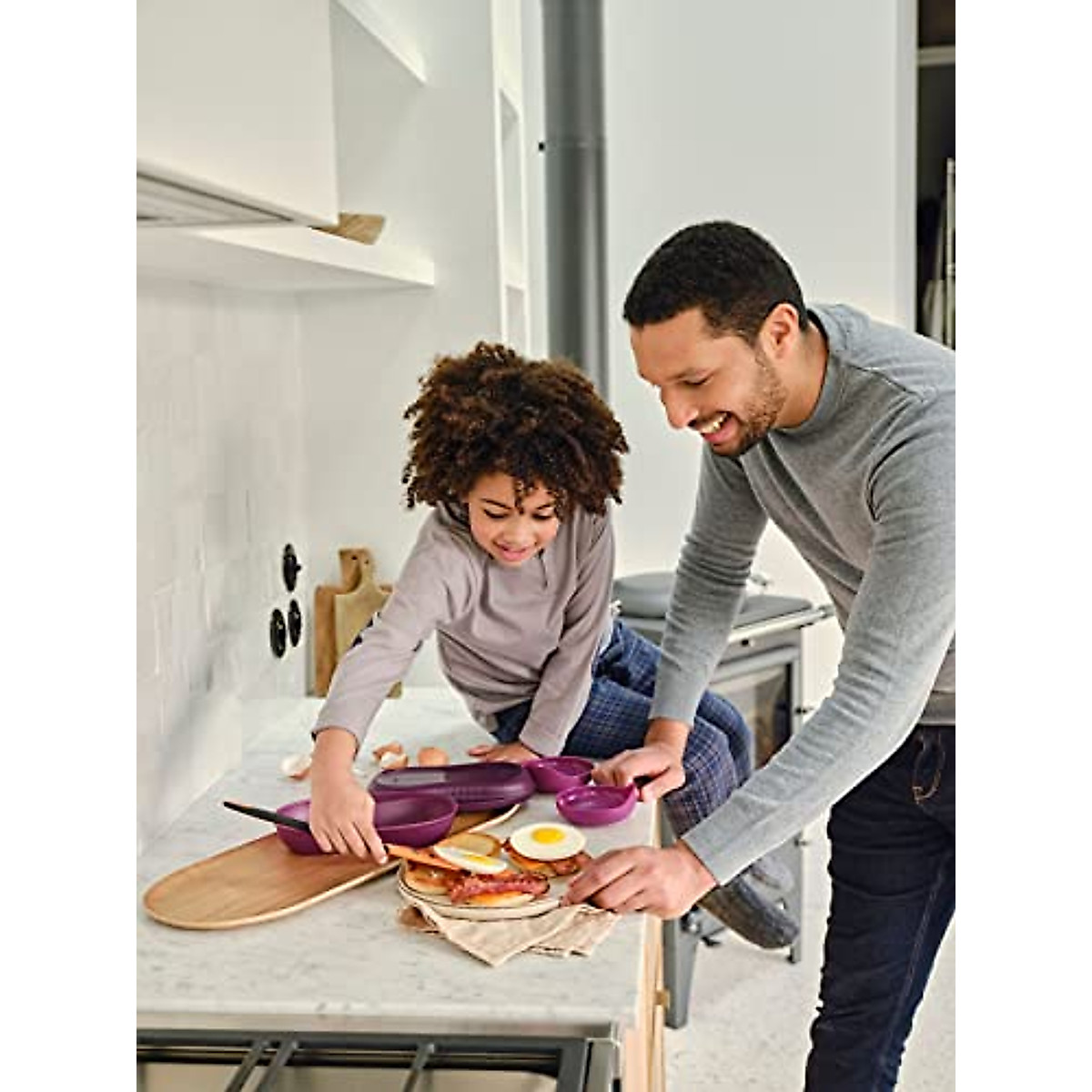 Tupperware Microwave Breakfast Maker Set in Rhubarb