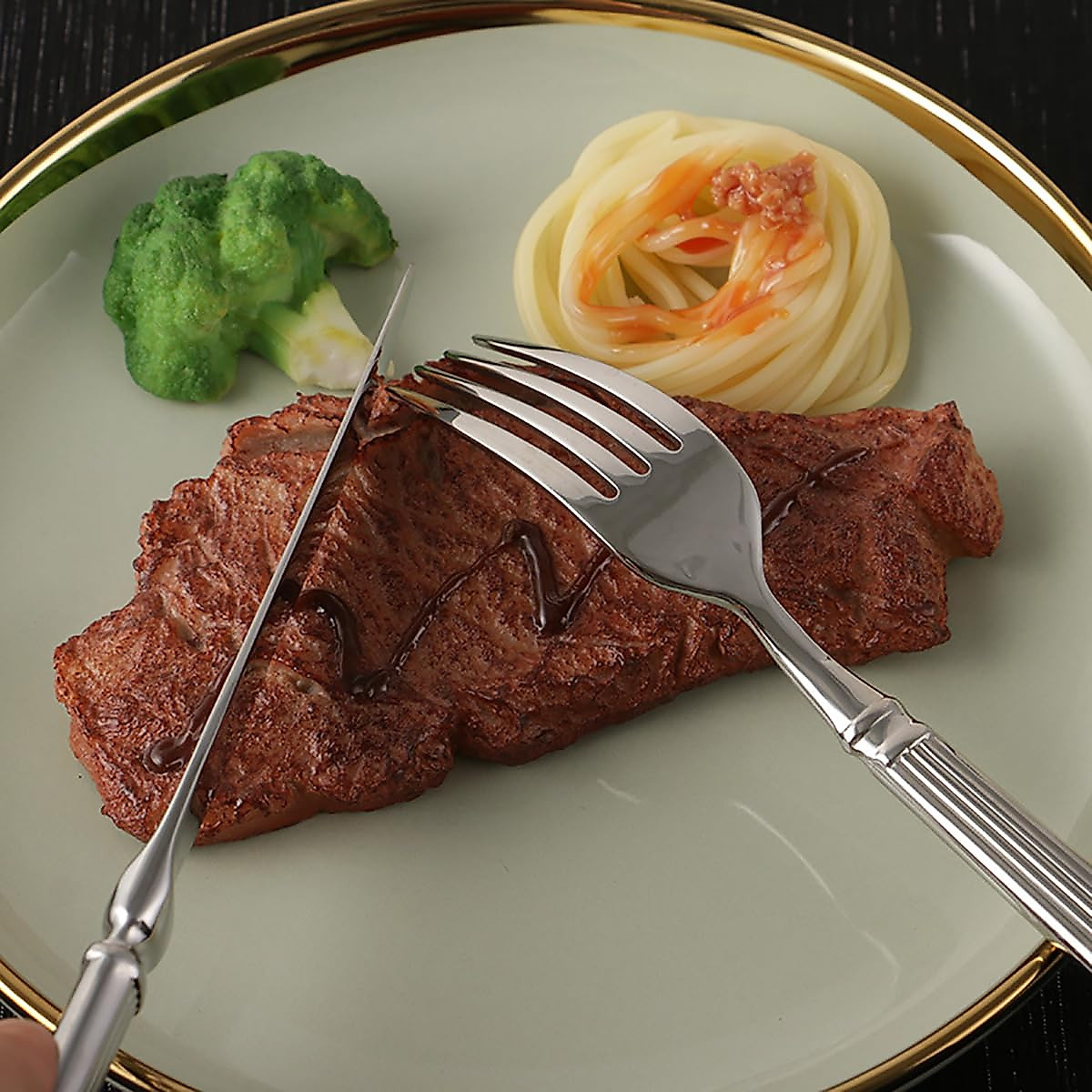 16 Piece Silverware Set for 4,Roman column Luxury 18/10 Stainless Steel Flatware,Cutlery Set Mirror Polished Forks Spoons and Knives Set Utensils Sets for Home Kitchen Restaurant Gift Box Packing