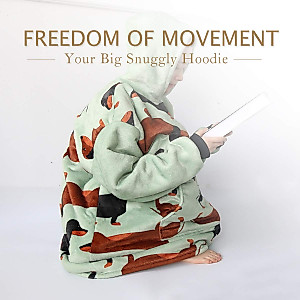 Sleepwish Fleece Wearable Blanket with Sleeves Cute Dachshund Sherpa Blanket Sausage Dog Green Hooded Blankets Comfy Blanket Sweatshirts for Teen Girls Boys