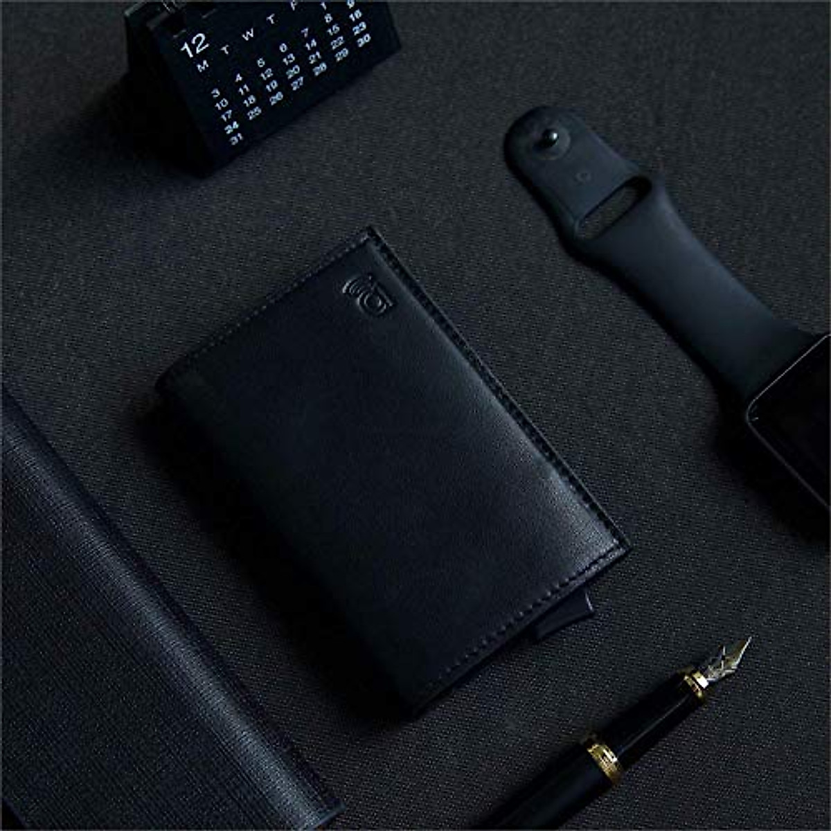 innway Accent - Stylish Tracker Wallet with RFID-blocking and Bluetooth finder built-in