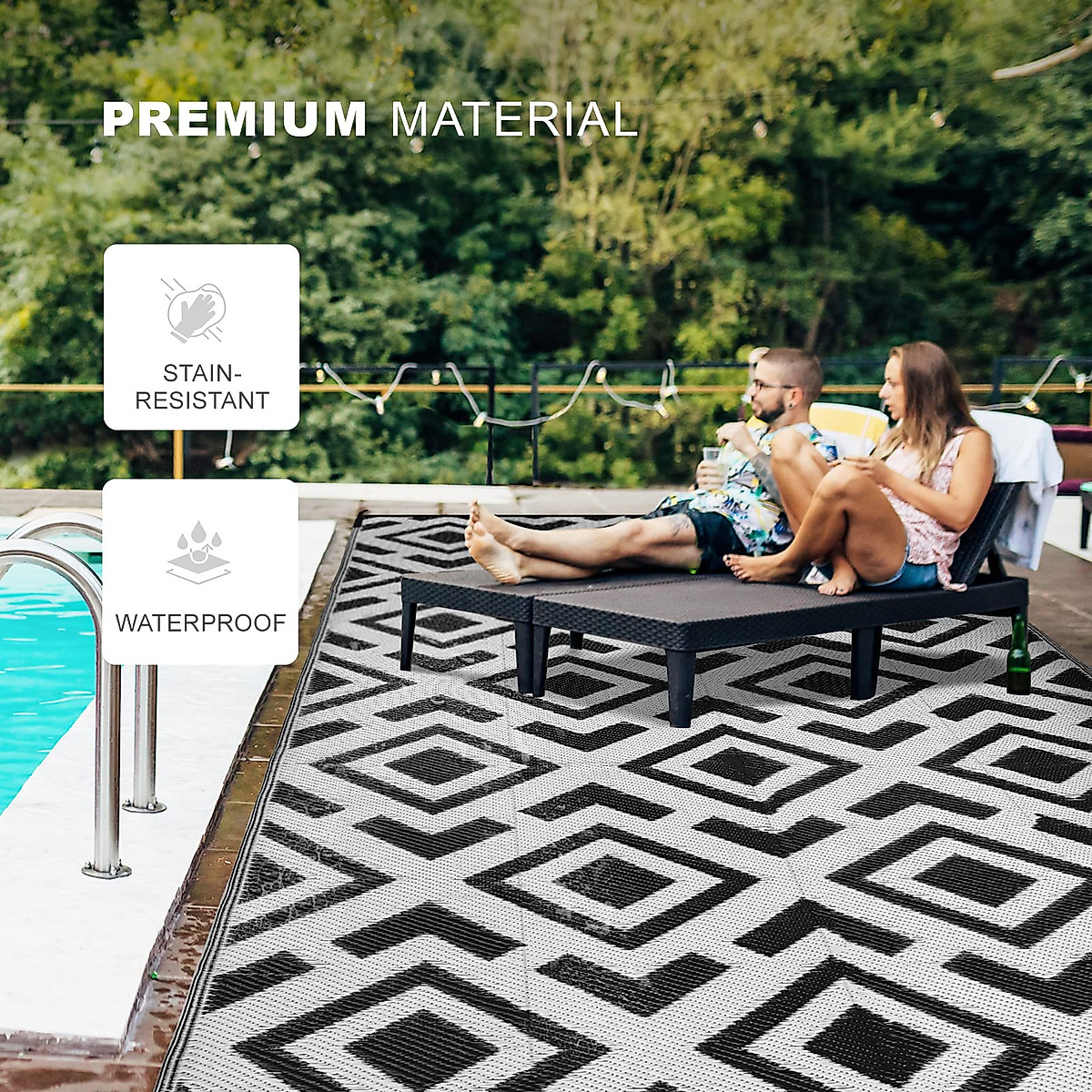 wikiwiki Outdoor Rug, 5x8ft Waterproof Reversible Mat Indoor Outdoor Rugs Carpet, Small Area Rug Plastic Straw Rug for Patio Deck Balcony Pool RV Camping Beach Picnic, Black