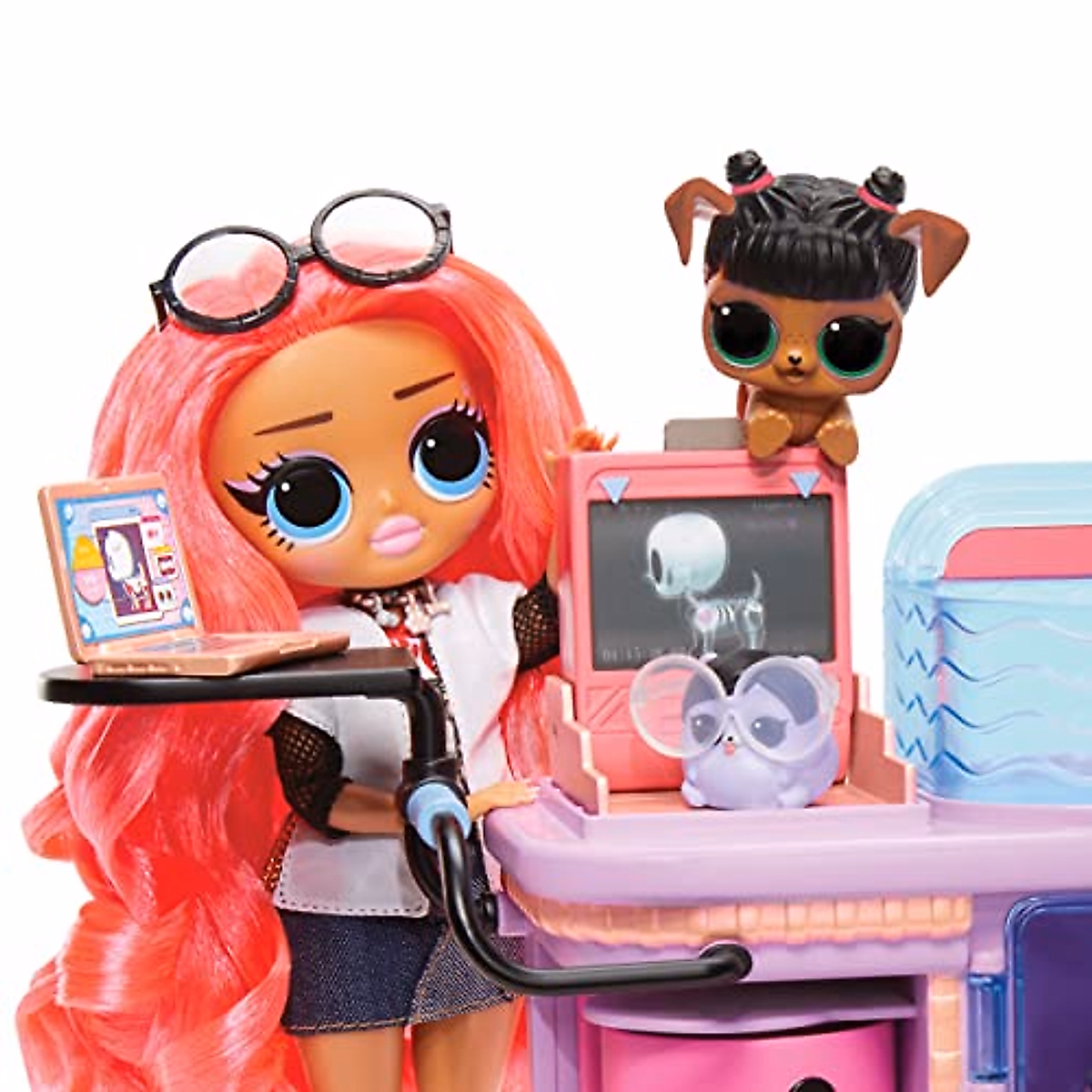 L.O.L. Surprise! LOL Surprise OMG Rescue Vet Set with 45+ Surprises Including Color Change Features, 2 New Pets, and Exclusive Fashion Doll, Dr. Heart - Great Gift for Kids Ages 4+