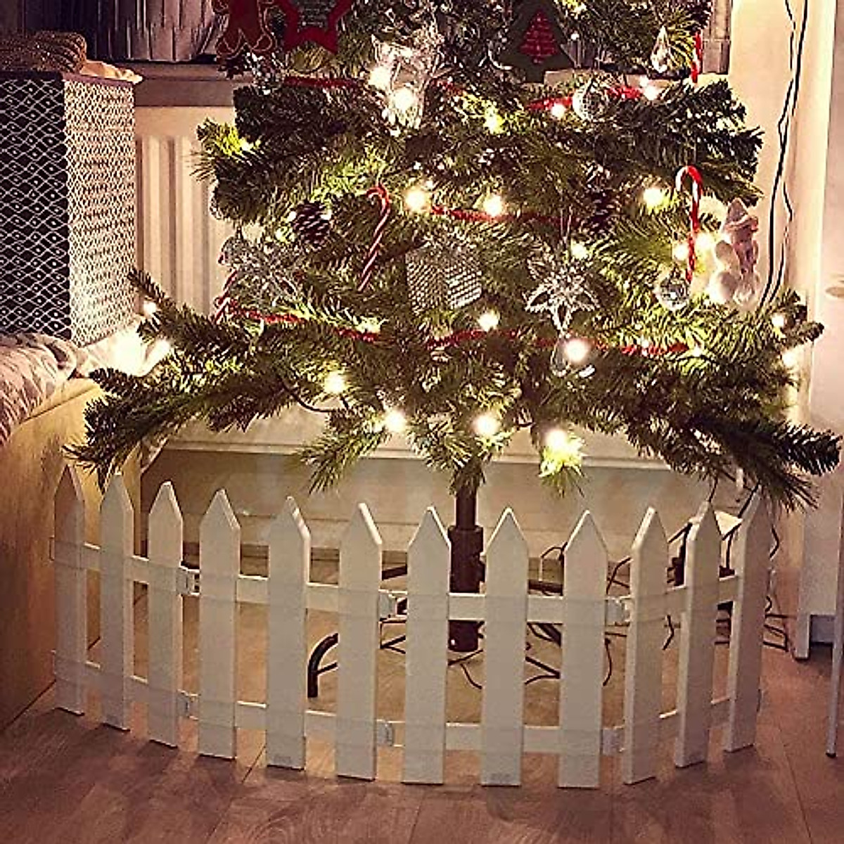 4Pcs Christmas Tree Fences White Plastic Picket Fence Wedding Party Decoration Miniature Home Garden Border Grass Lawn Edge Fence(4Pcs-Length 100CM)