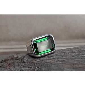 Green Emerald Ring for Men and Women Signet Emerald Cut Gemstone Sterling Silver Band Gift Rings All US Rings Size (8)