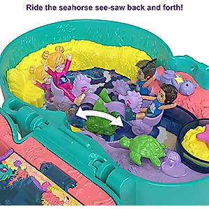 Polly Pocket Compact Playset, Otter Aquarium with 2 Micro Dolls & Accessories, Travel Toys with Surprise Reveals (Amazon Exclusive)