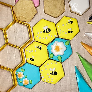 Multi 2.25" Hexagon Geometric Cookie Cutter, Honeycomb Multicutter for Dough, Fondant, Clay (Hexagon (2.25 inch))