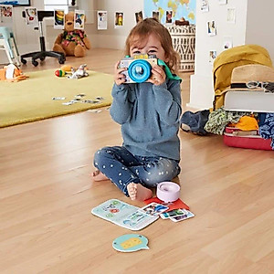 Fisher-Price Click Away Camera Set, 10-Piece Pretend Photography Set for Preschool Kids Ages 3 Years and up