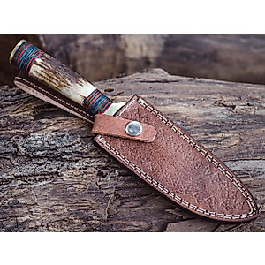 Custom Handmade Hunting Knife Skinner Fixed Blade Knife Damascus Steel 10'' Overall stag 'antler hanlde With Sheath