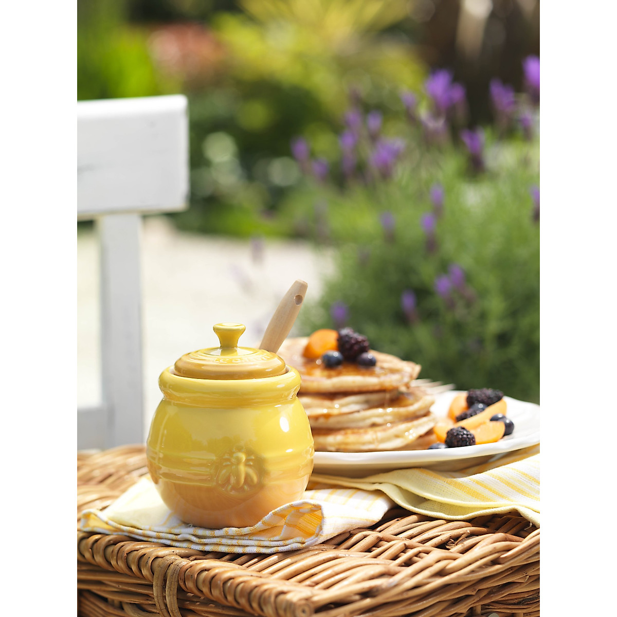 Le Creuset Stoneware Honey Pot with Silicone Dipper, 16 oz., Dijon