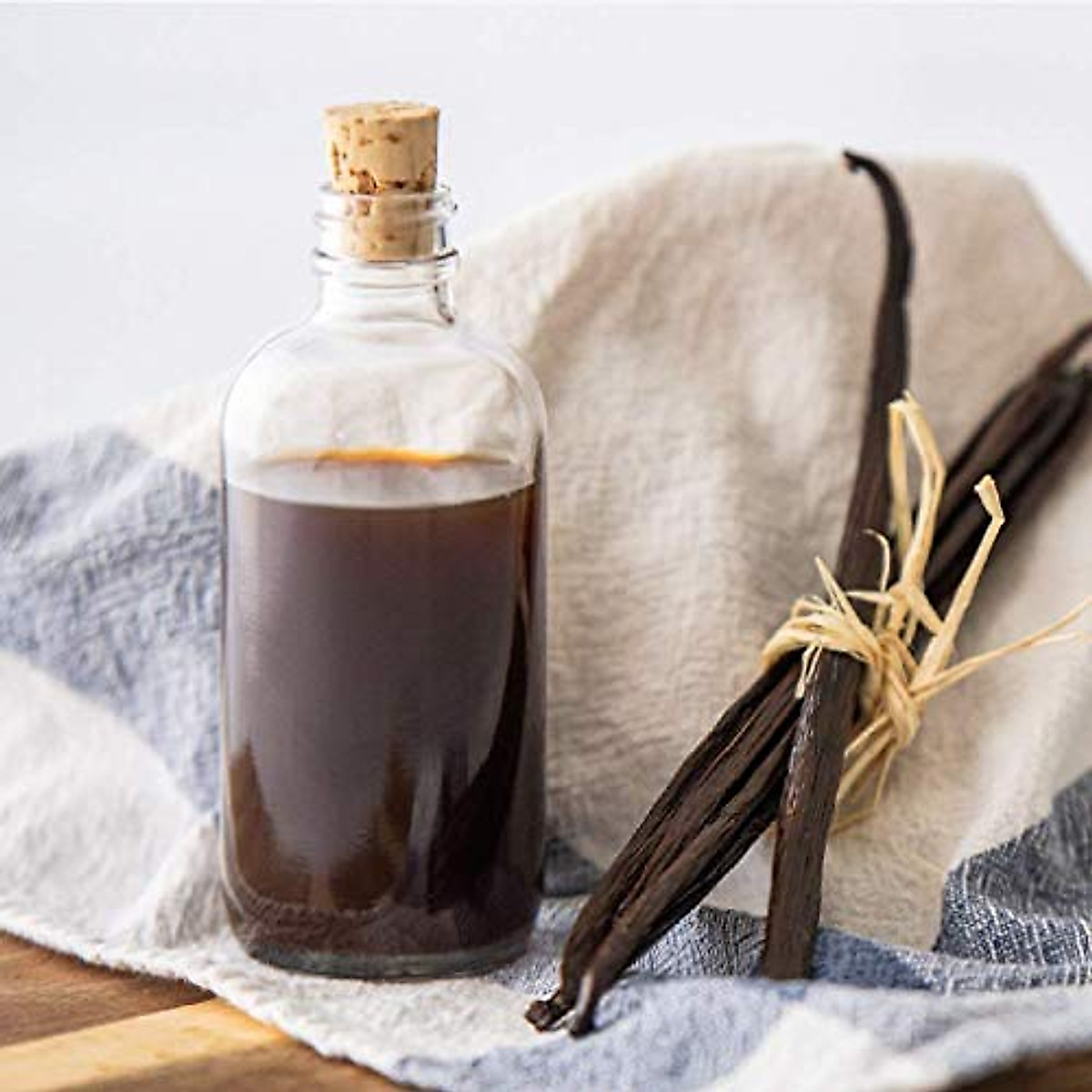 16 oz Pure Vanilla Extract - 100% Real Vanilla Extract - Made from Grade B Vanilla Beans - For Cooking, Drinks & Desserts - 100% Vegan, Sugar Free & Kosher - Non-GMO & Gluten-Free - Native Vanilla