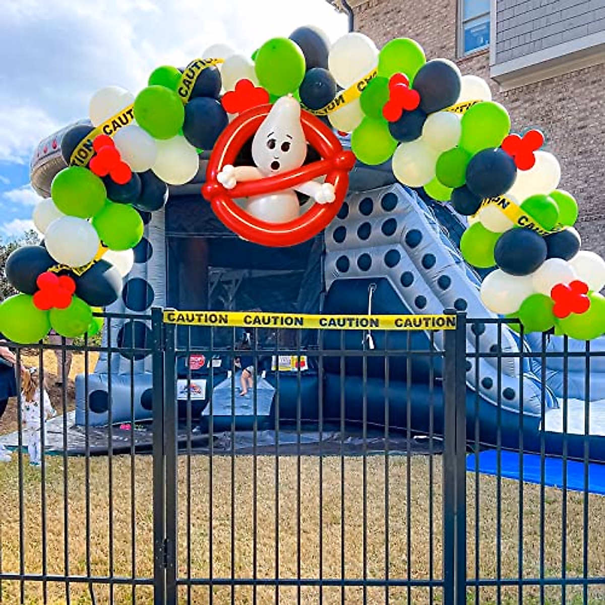 126 pcs Ghost Balloons Arch Garland Party Decoration Balloon Black Green White Red Balloon Movie Party Supplies for Ghost Theme Birthday Party Favors