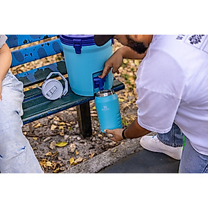 Stanley IceFlow Flip Straw Jug with Handle 64 oz| Twist On Lid and Flip Up Straw | Leak Resistant for Travel and Sports | Insulated Stainless Steel |BPA-Free |Pool