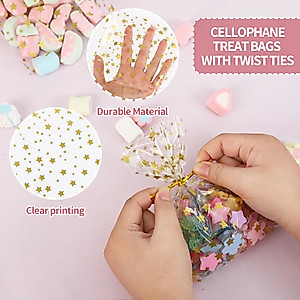 LEOSINDA Cellophane Treat Bags,Clear Cellophane Bags,5 X 7 Inches Treat Bags,100 Twist Ties,for Gift Wrapping,Packaging Candies,Dessert,Bakery, Cookies, Chocolate,Party Favor, Gold Star Printed