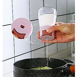 Metering Salt Shaker, Measuring Seasoning Bottle, Salt and Pepper Shakers Precise Quantitative Push Type,Press Type Glass Metered Salt Dispenser. (Blue)