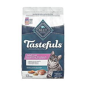 Blue Buffalo Tastefuls Sensitive Stomach Natural Adult Dry Cat Food, Chicken 15lb bag
