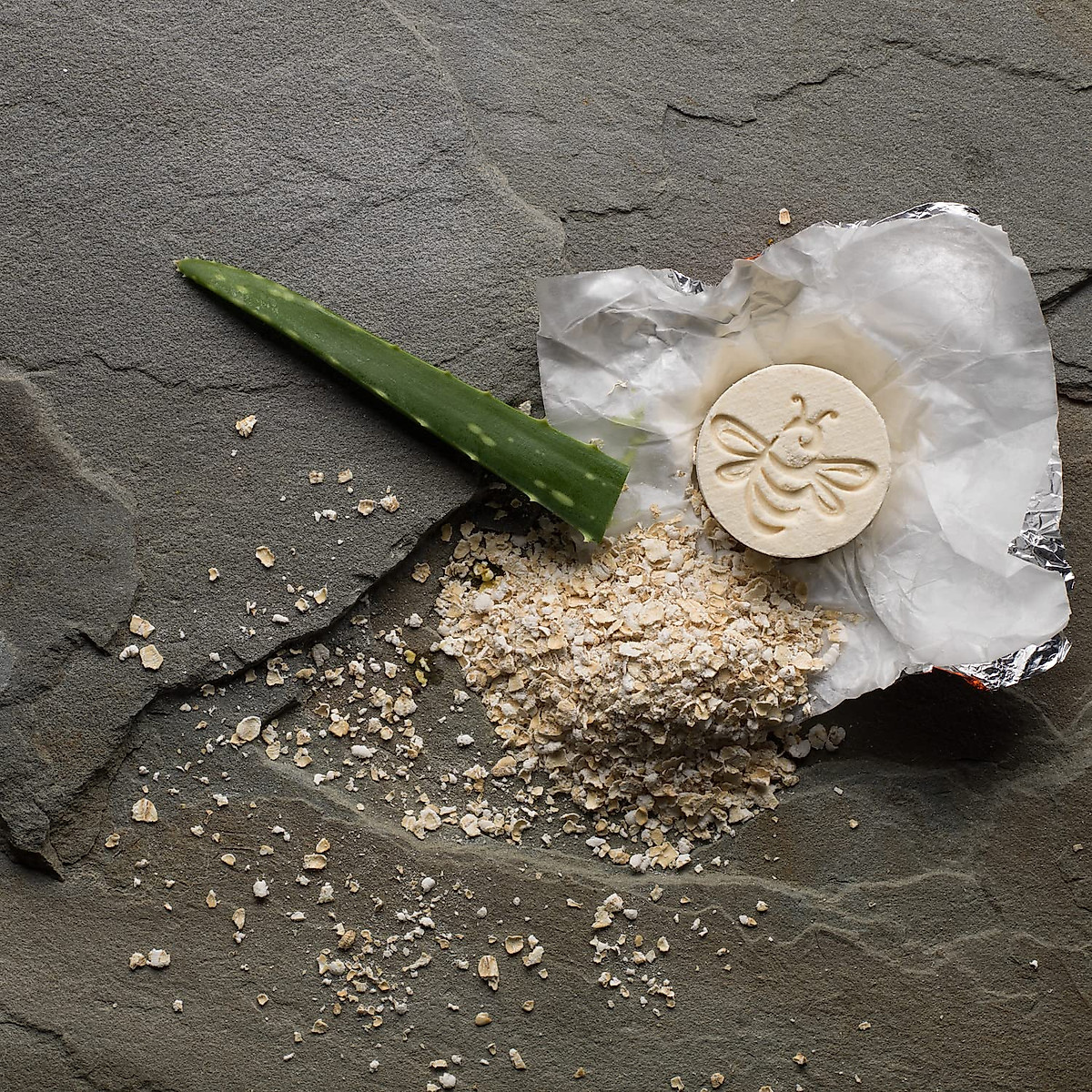 4 Handmade Raw Honey & Colloidal Oatmeal Bath Bombs with Lavender & Lemongrass Essential Oils to soothe hydrate dry skin