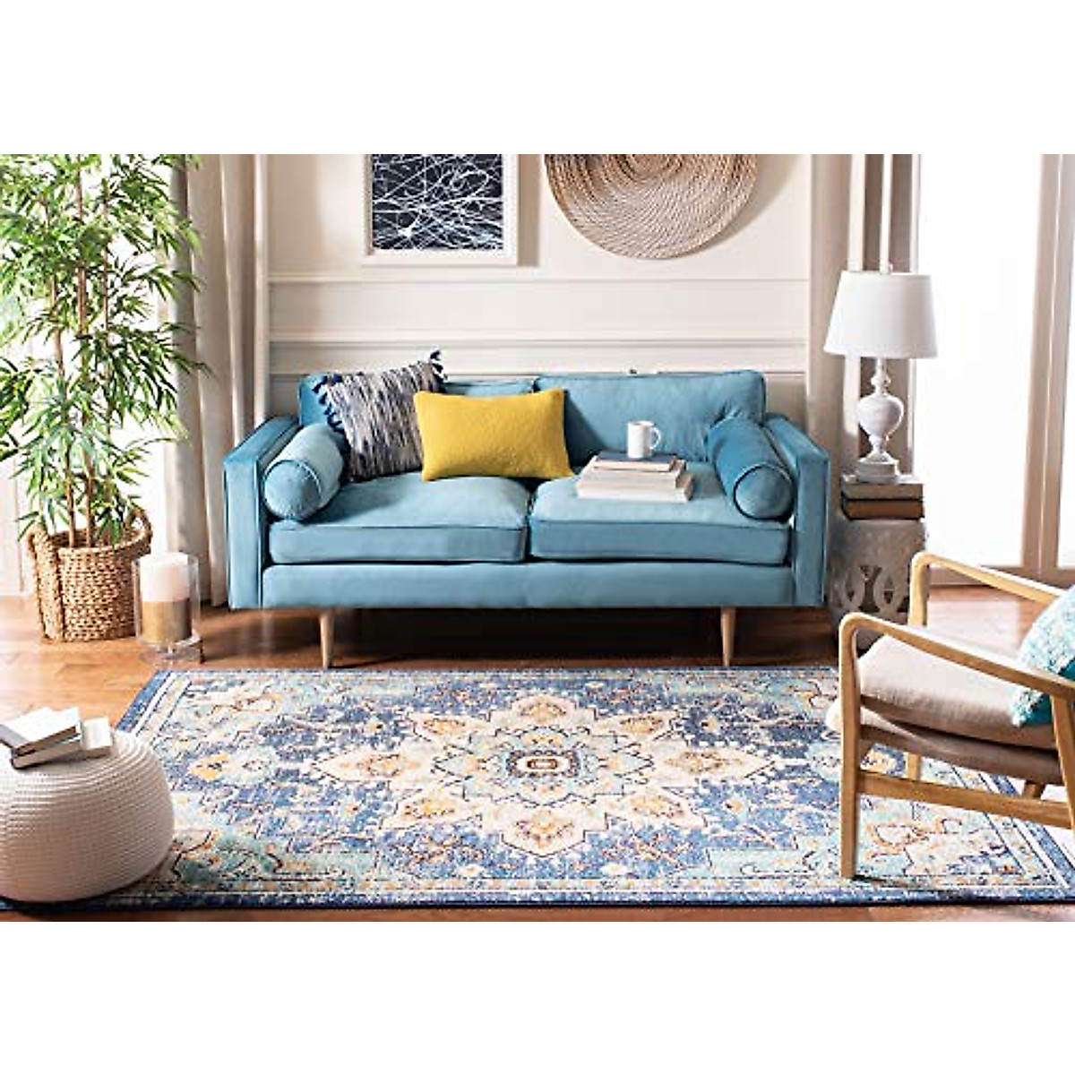 SAFAVIEH Madison Collection Area Rug - 5'3" x 7'6", Blue & Light Blue, Boho Chic Medallion Distressed Design, Non-Shedding & Easy Care, Ideal for High Traffic Areas in Living Room, Bedroom (MAD473M)