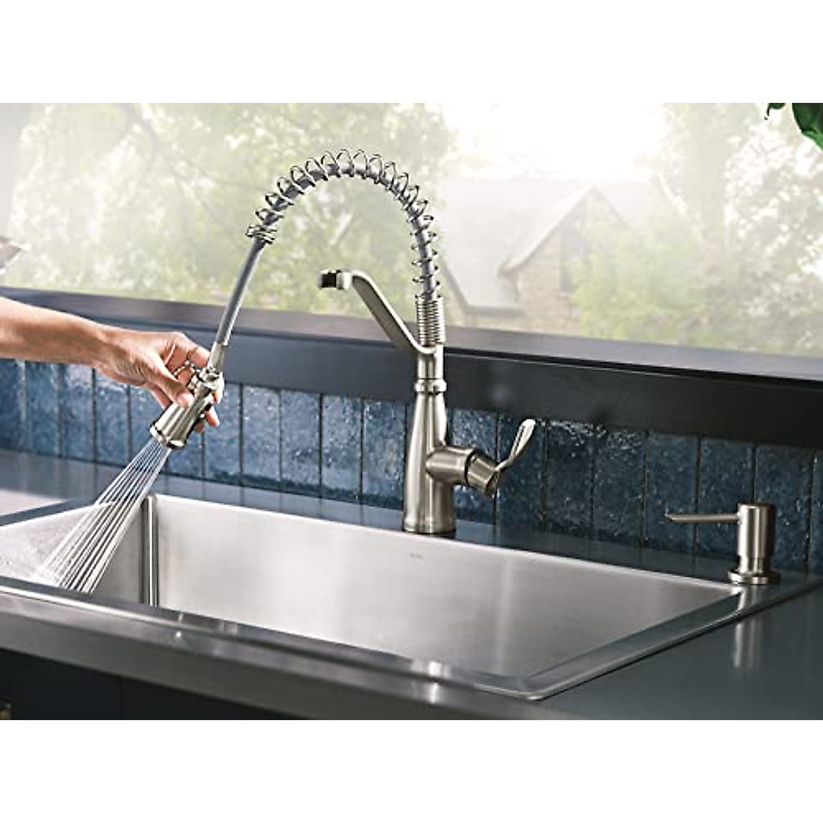 Moen Nolia Spot Resist Stainless One-Handle Pre-Rinse Spring Pulldown Kitchen Faucet, Single Hole Kitchen Sink Faucet with Soap Dispenser, 87886SRS