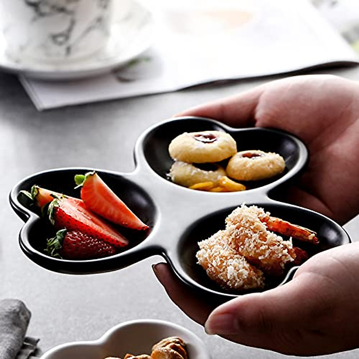 UPKOCH Jewelry Display Box Ceramic Heart Shaped Salad Plate Food Candy Dessert Platter Porcelain 3- Section Tray for Dried Fruits Nuts Candies Black Heart Shaped Cupcake Pan