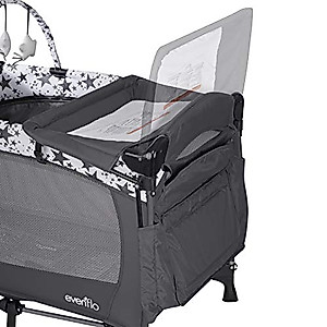 Evenflo Portable BabySuite DLX Playard, Pop Star