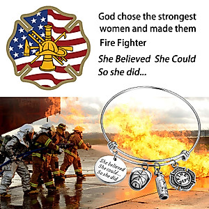 TIIMG She believed woman fire fighter (Woman Firefighter)