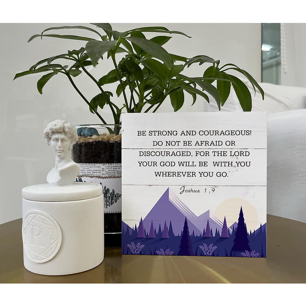 Christian Sign, Scripture Decor, Wooden Box Sign Desk Decor, Decorative Plaques and Signs, Office Table Decor, Encouragement Spiritual Gifts for Women Men, Be Strong and Courageous Sign - Joshua 1:9