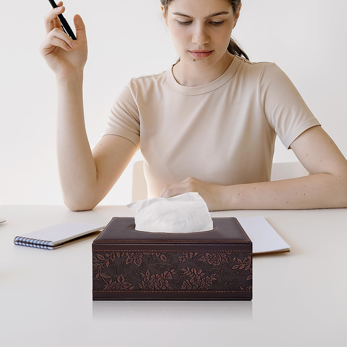 XNONE PU Leather Tissue Box Cover Kleenex Box Holder Rectangle Tissue Organizer with Magnetic Bottom,Decorative Napkin Caddy for Vanity Dresser Night Stand Table Countertop Home Office Car,Retro