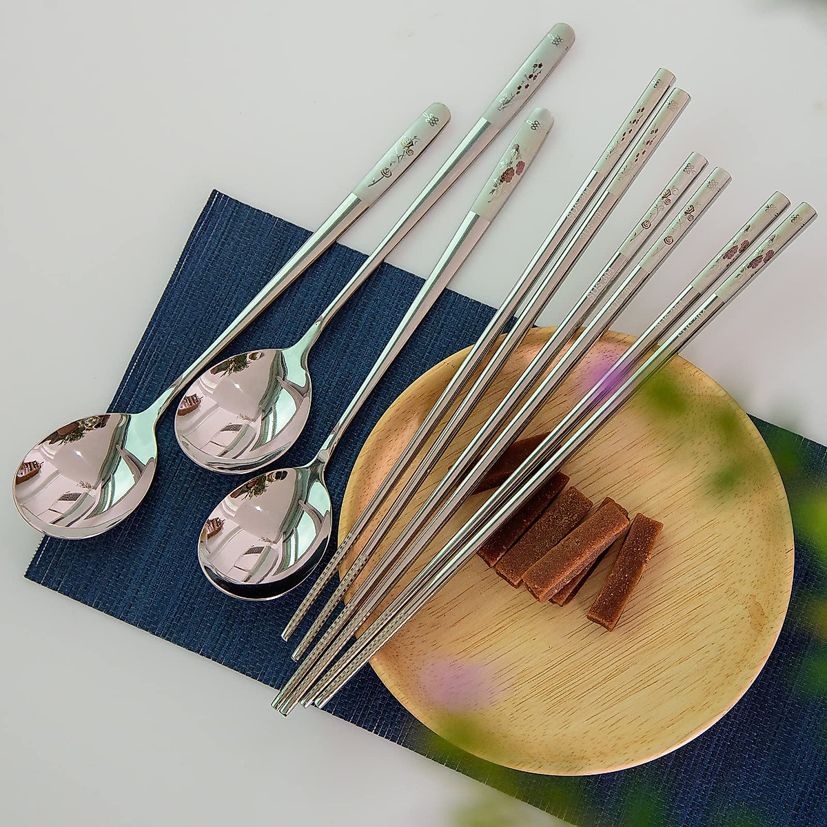 YAPULLYA Reusable Chopstick and Spoon Set, Korean Long Handle Stainless Steel Spoon and Chopsticks Set, Dishwasher Safe Metal Chop sticks, Set of 3. (Multi-patterned)