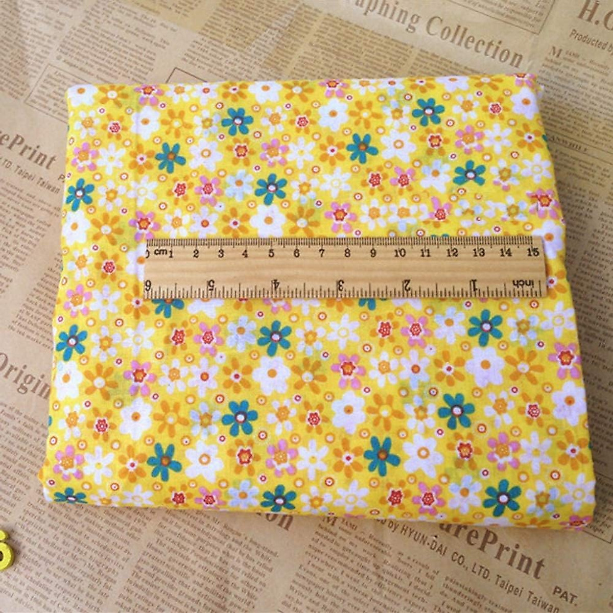 7Pcs Top Orange Cotton Craft Fabric Bundle Squares Patchwork DIY Sewing Scrapbooking Quilting Floral Dot Pattern Craft and Hobby Fabric 10" x 10" (25cm x 25cm)