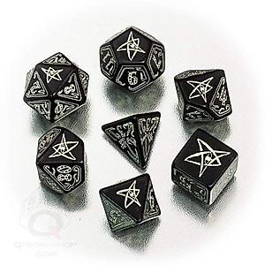 Q-Workshop Call of Cthulhu Black & Glow-in-The-Dark RPG Ornamented Dice Set 7 Polyhedral Pieces Black & Glow-in-the Dark, Standard (15mm - 17mm)