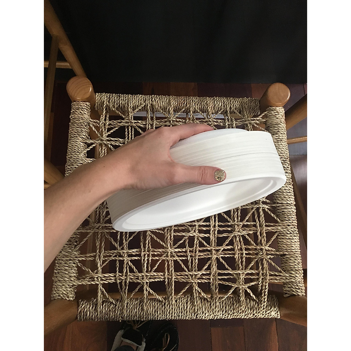 Susty Party 10-Inch Compostable Round (50-Count), Sugarcane Heavy Duty Disposable Biodegradable Plate for Dinner, White