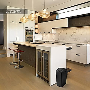 ABuff Small Lidded Trash Can, 12 Liter/3 Gallon Small Black Plastic Trash Can Garbage Bin with Lid for Office, Bedroom, Bathroom