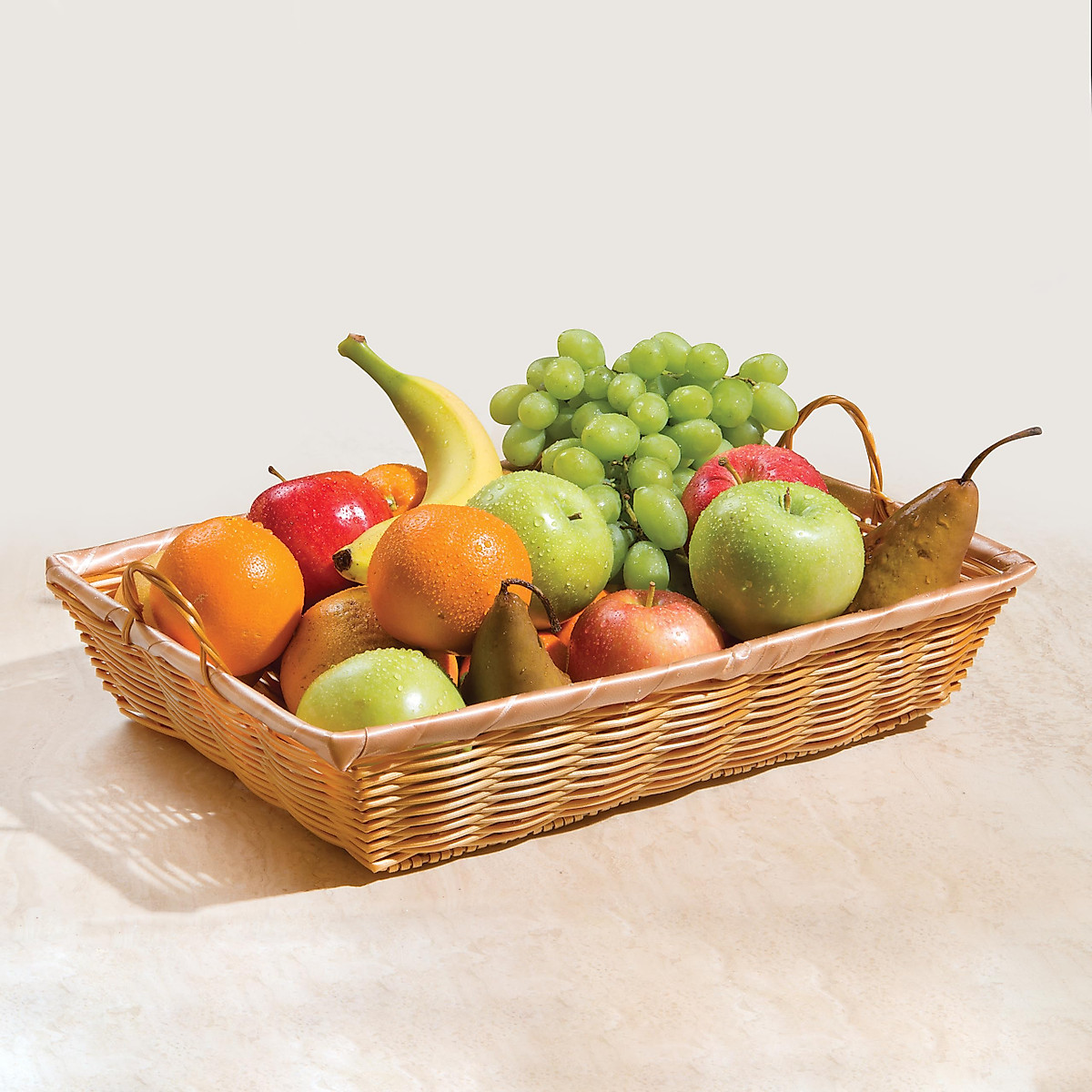 Winco PWBN-16B 16-Inch by 11-Inch by 3-Inch Rectangular Woven Basket with Handles,Medium
